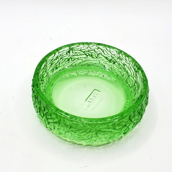 Avon | Dining | Vintage Avon 97 Light Green Glass Candy Dish 35 Pillar ...